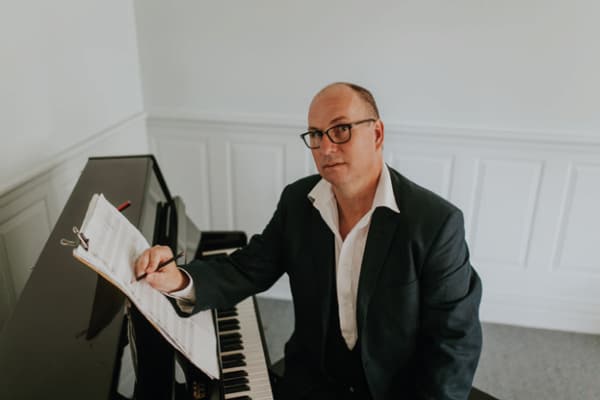 Timothy Collins | Composer | Divine Art Recordings