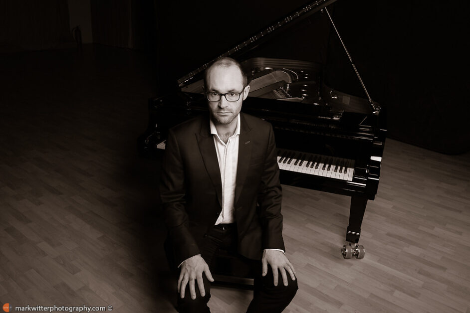 Divine Art to release new Album of Thomas Pitfield Songs with James ...